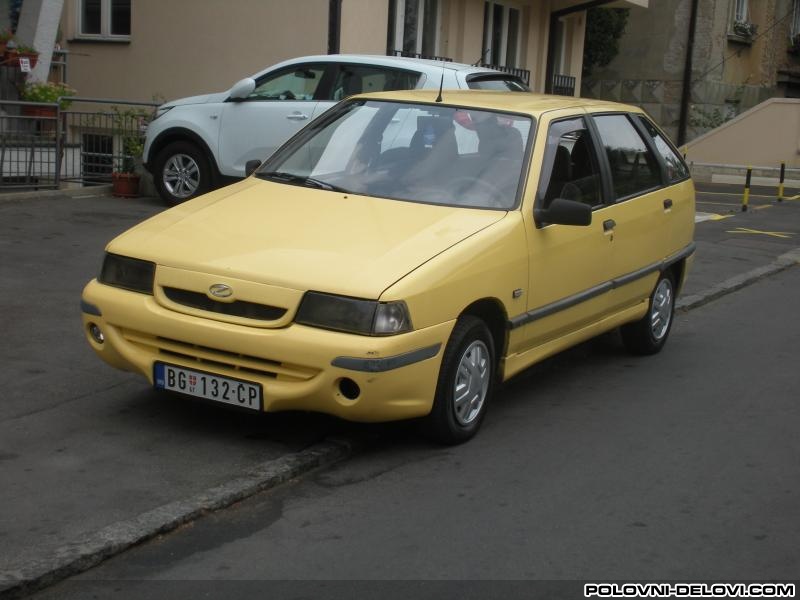 Yugo Florida In 1.6 Kompletan Auto U Delovima