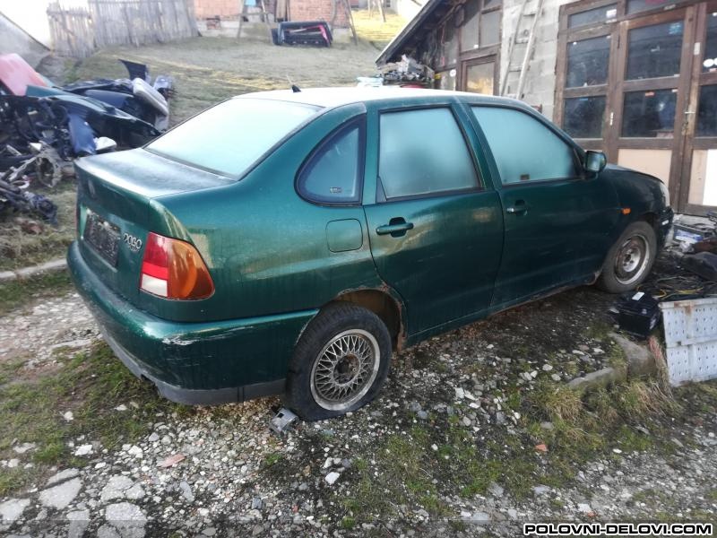 Volkswagen Polo Kompletan Auto U Delovima