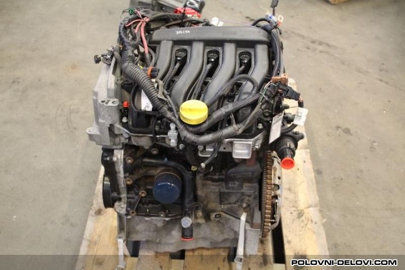 Renault Clio Motor I Delovi Motora