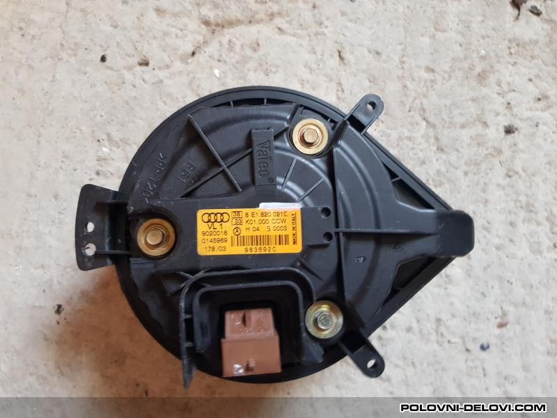 Audi A4 Ventilator Kabine Razni Delovi
