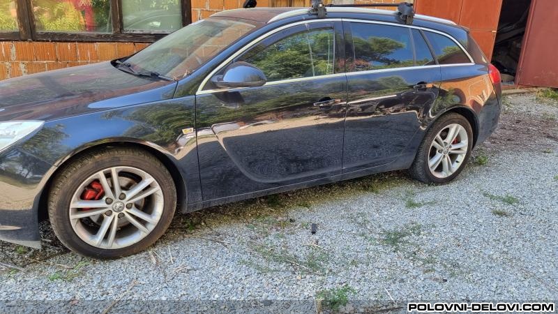 Opel Insignia 2.0 Cdti Kompletan Auto U Delovima