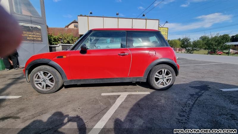 Mini Cooper 1.6b Kompletan Auto U Delovima