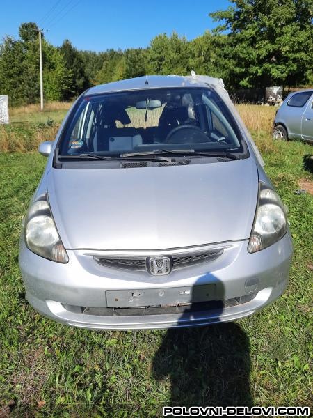 Honda Jazz 1.2 I-dsi Kompletan Auto U Delovima