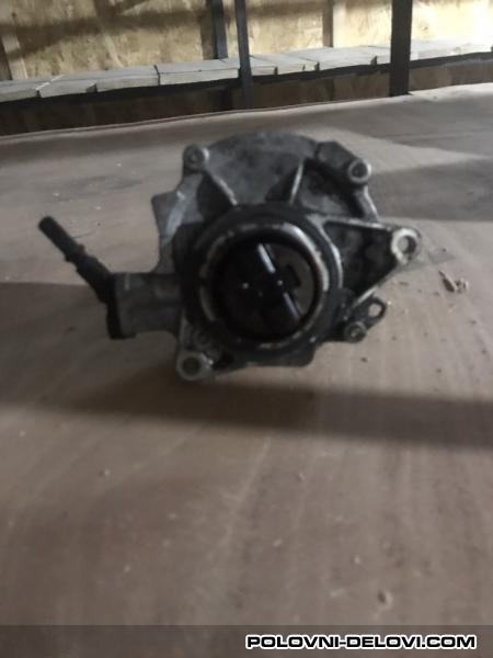 Peugeot 207 VAKUM PUMPA 207 VTI Motor I Delovi Motora