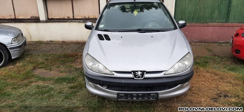 Peugeot 206 1.6 Kompletan Auto U Delovima