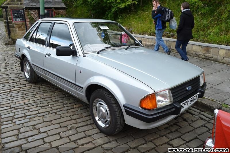 Ford Escort 1.6 Benzin 1983 God Kompletan Auto U Delovima