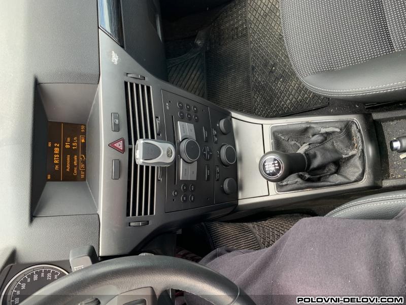 Opel Astra RADIO CD Razni Delovi