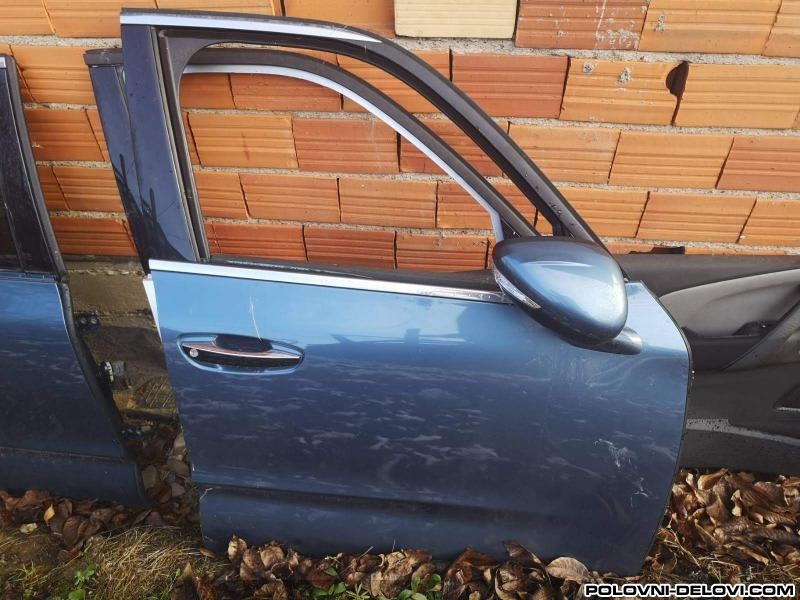 Citroen C4 Picasso PREDNJA VRATA Kompletan Auto U Delovima