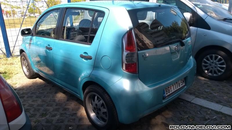 Daihatsu Sirion Kompletan Auto U Delovima