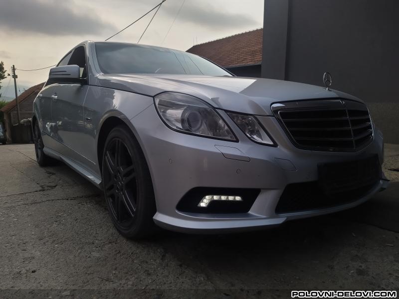 Mercedes E 250 W212 Delovi Kompletan Auto U Delovima