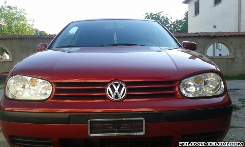 Volkswagen Golf 4 Kompletan Auto U Delovima