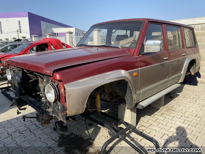 Nissan Patrol Kompletan Auto U Delovima