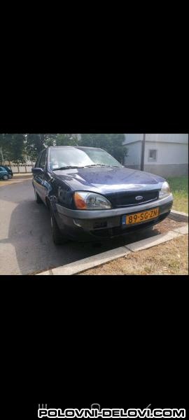 Ford Fiesta 1.8 Tddi Kompletan Auto U Delovima