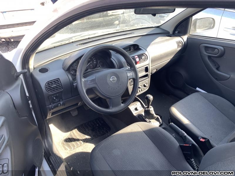 Opel Corsa C Km Sat Enterijer