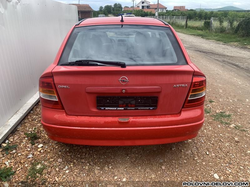 Opel Astra G Gepek Staklo Stakla