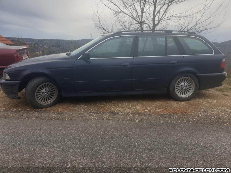 BMW 530 D E39 A66 Kompletan Auto U Delovima