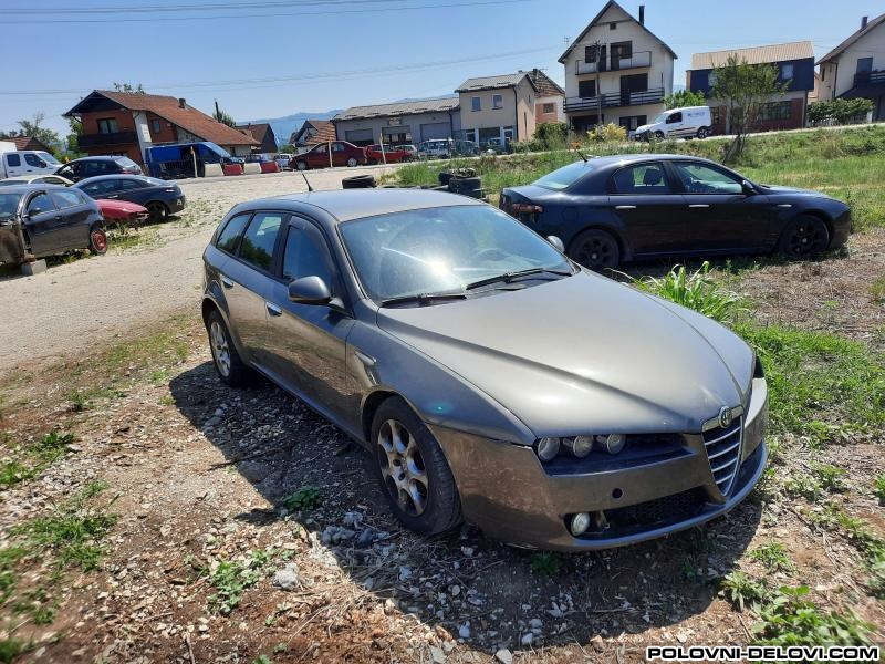 Alfa Romeo 159 Kompletan Auto U Delovima