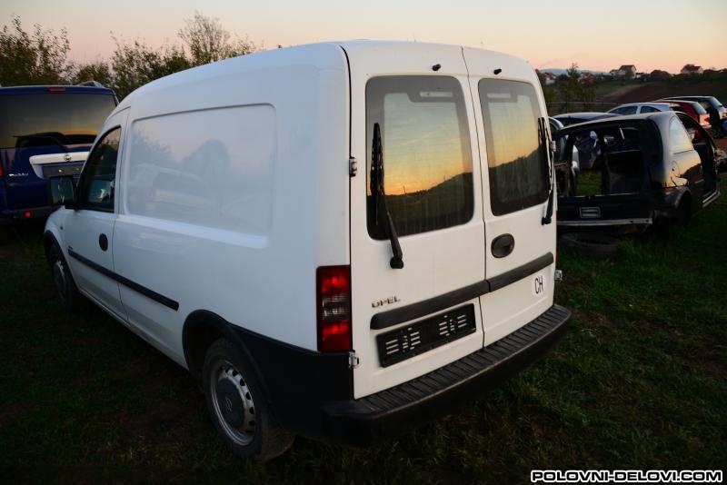 Opel Combo Gepek Vrata Karoserija