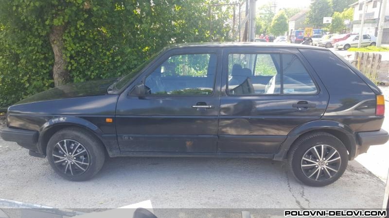 Volkswagen Golf 2 Stakla