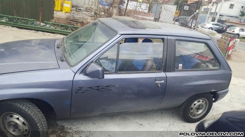 Opel Corsa Stakla