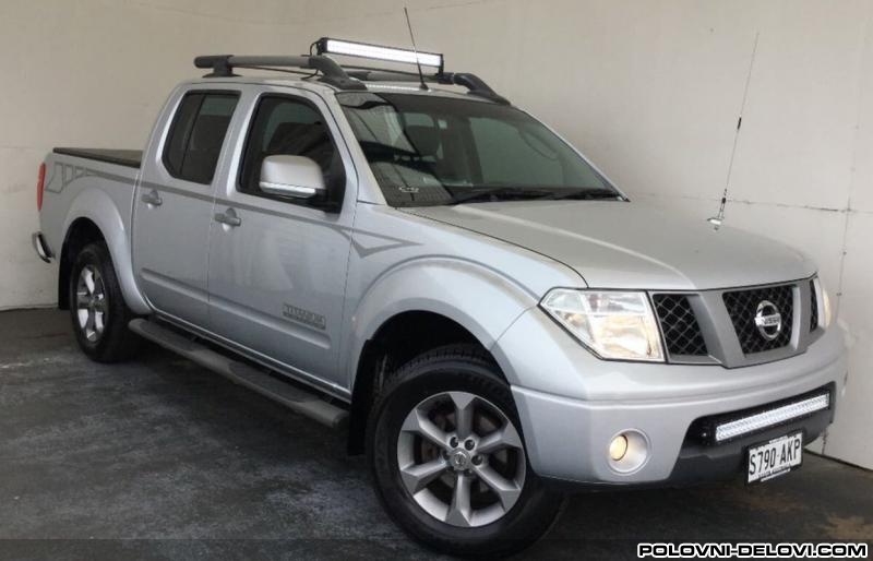 Nissan Navara 2.5dci Karoserija