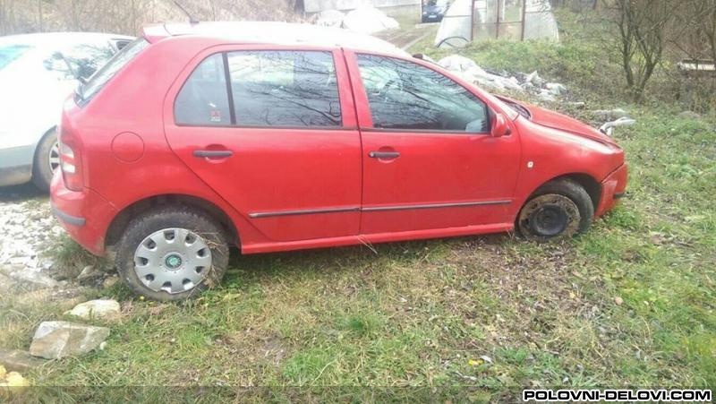 Skoda Fabia 1.4 Bezinac Kompletan Auto U Delovima