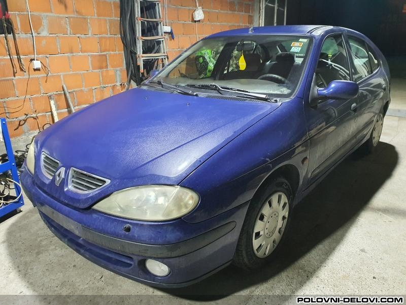 Renault Megane 1.6. 16v Karoserija