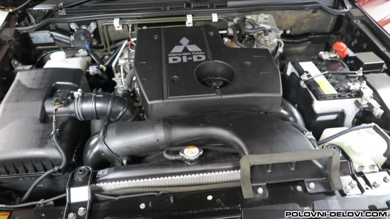 Mitsubishi Pajero 3.2 Did Kompletan Auto U Delovima