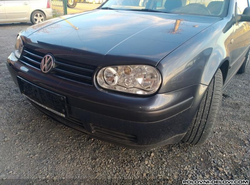 Volkswagen Golf 4 Hauba Golf 4 Karoserija