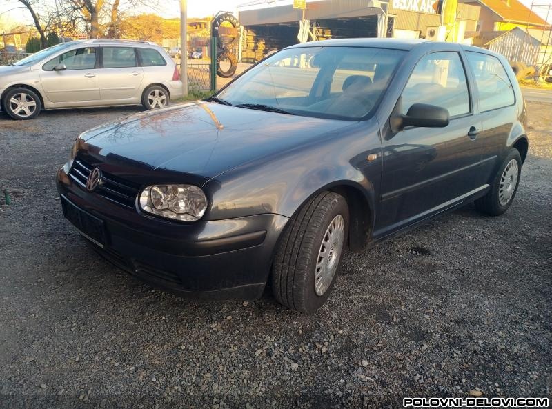 Volkswagen Golf 4 Sofersajbna Golf 4 Karoserija