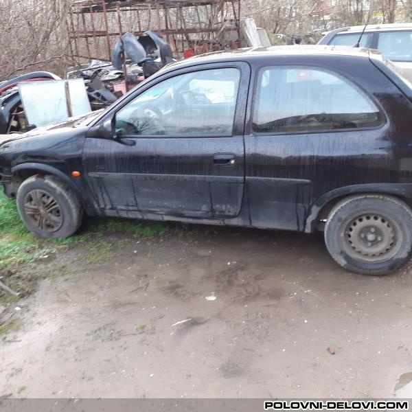 Opel Corsa 1.0 B Kompletan Auto U Delovima