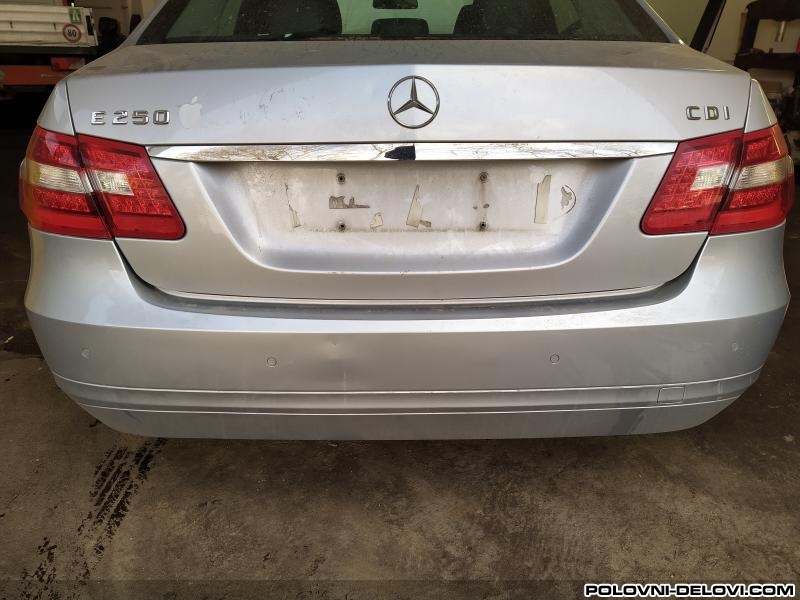 Mercedes E 250 Stop Svetla Svetla I Signalizacija