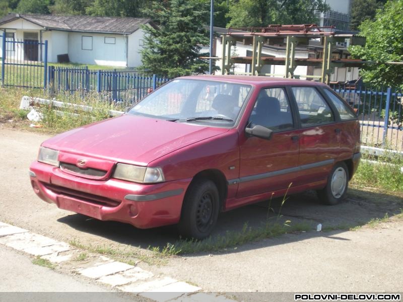 Yugo Florida In 1.3 Kompletan Auto U Delovima