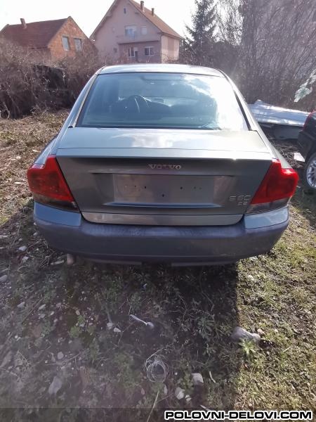 Volvo S60 Kompletan Auto U Delovima