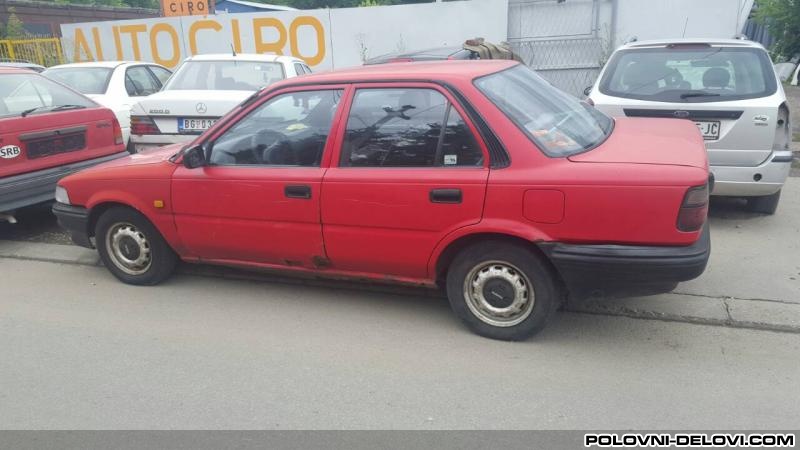 Toyota Corolla Razni Delovi