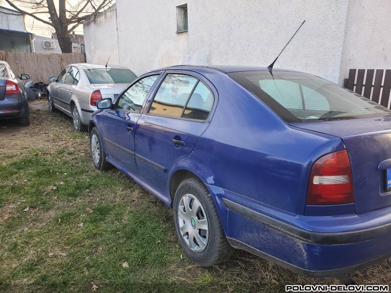 Skoda Octavia Kompletan Auto U Delovima