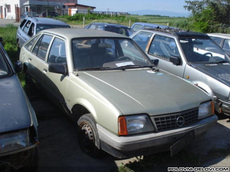 Opel Ascona 1.6 Kompletan Auto U Delovima