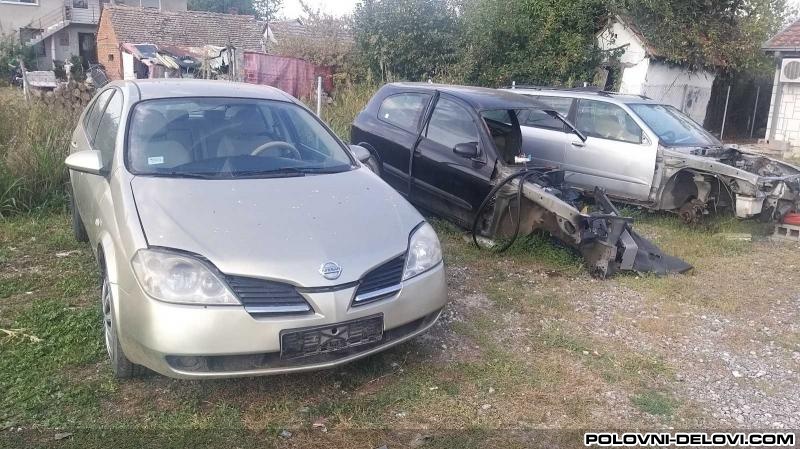 Nissan Primera 1.8b Enterijer