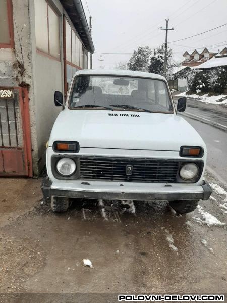 Lada Niva Kompletan Auto U Delovima