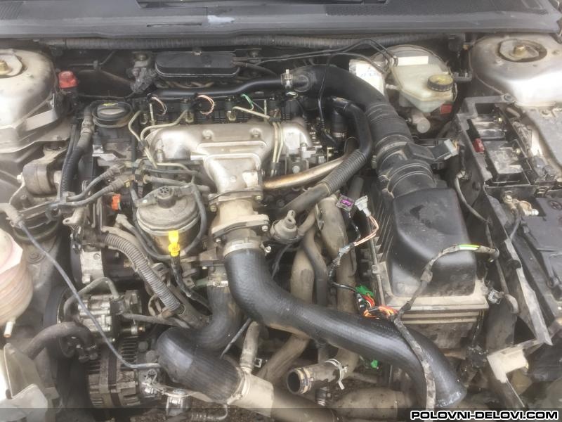 Peugeot 807 2.2 HDI Motor I Delovi Motora