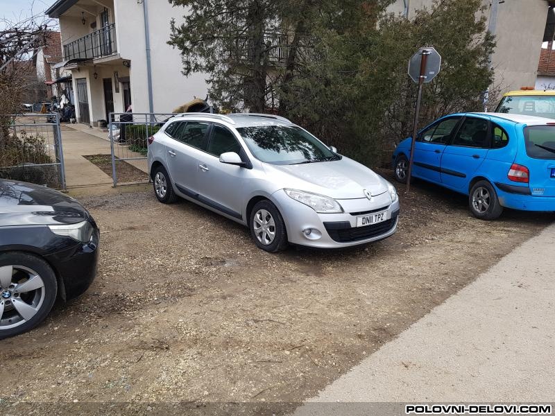 Renault Megane Kompletan Auto U Delovima