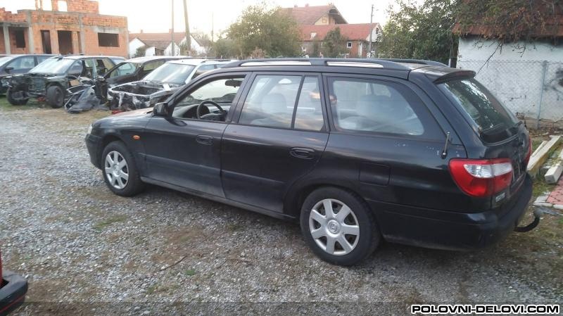 Mazda 626 2.0b Enterijer