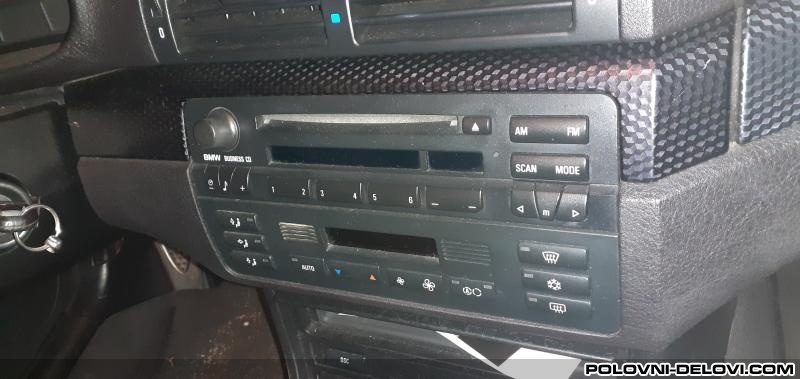BMW 3 2.0d Audio