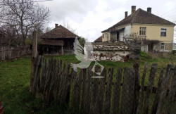 Prodajem Kuću, Mladenovac, Beograd, €8.000
