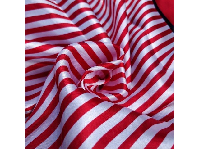 Mornarska marama saten svila Predivna  Odlicna je i za