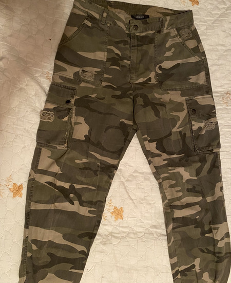 Maskirne pantalone TOP