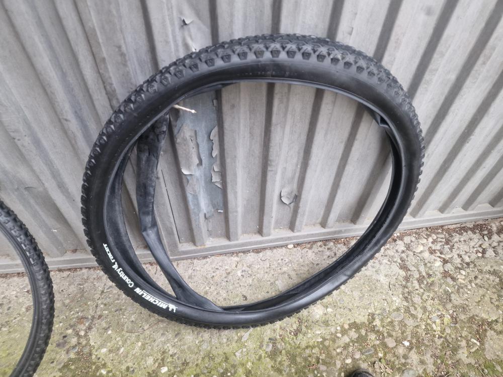 Michelin country racer 29 2.10