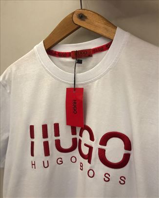 Hugo Boss original majica (M)