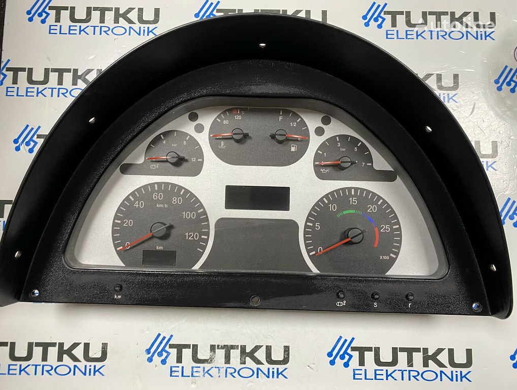 Ford CARGO INSTRUMENT CLUSTER CC4610849BD putni računar za Ford CARGO (2003) tegljača