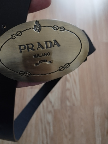 Prada kaiš